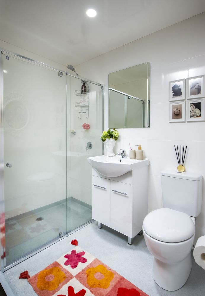 ADD-A-BATHROOM - Updated August 2024 - 23 Photos - 1/18 Francis road ...