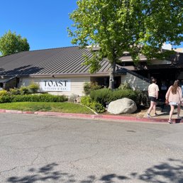 TOAST KITCHEN & BAR - Updated November 2025 - 2873 Photos & 2402 ...