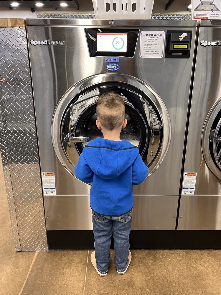 BRAX LAUNDRY - Updated June 2026 - 15 Photos & 48 Reviews - 927 Molalla ...