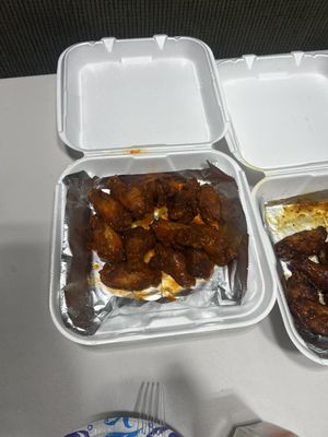 THE WING SHOP - Updated August 2025 - 16 Reviews - 3609 Austin Bluffs ...