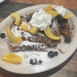 VIP’S CAFE RESTAURANT - Updated October 2025 - 202 Photos & 181 Reviews ...