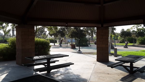 RIVER WALK PARK - Updated July 2025 - 148 Photos & 60 Reviews - 7674 ...