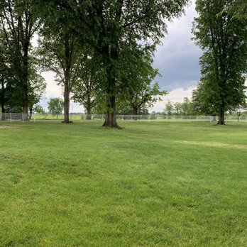 LEBANON COUNTRY CLUB - Updated March 2026 - 11 Photos - 3375 Oak St ...