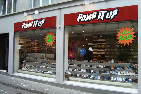 POMP IT UP - Updated December 2025 - 10 Reviews - Oberdorfstrasse 23 ...