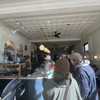 GOODKIND COFFEE - Updated May 2025 - 156 Photos & 99 Reviews - 15526 ...