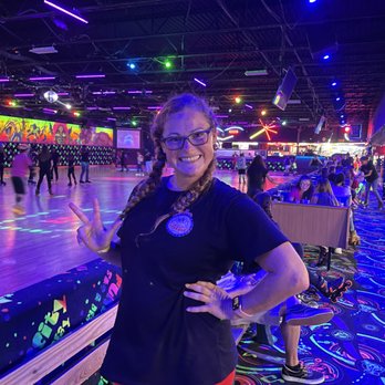 FUNCITY SK8 & PLAY - Updated January 2026 - 100 Photos & 76 Reviews ...