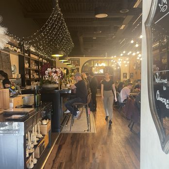 QUEENS BREAKFAST COCKTAILS - Updated July 2024 - 322 Photos & 204 ...