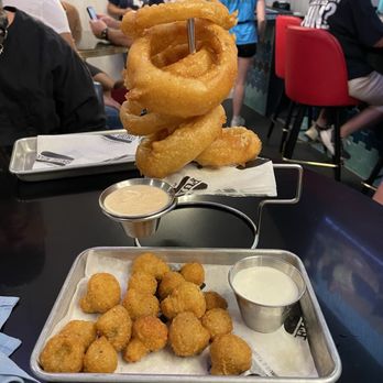 FUN BUNS - Updated June 2025 - 137 Photos & 77 Reviews - 15000 SH-46W ...