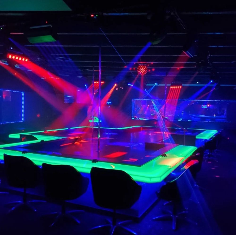 DAZEY DUKES GENTLEMAN’S CLUB - Updated December 2025 - 10 Photos - 3009 ...