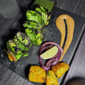 FOUR MONKEYS - Updated February 2025 - 203 Photos & 105 Reviews - 83 ...