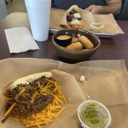 AREPA PLEASE - Updated December 2025 - 559 Photos & 318 Reviews - 474 ...