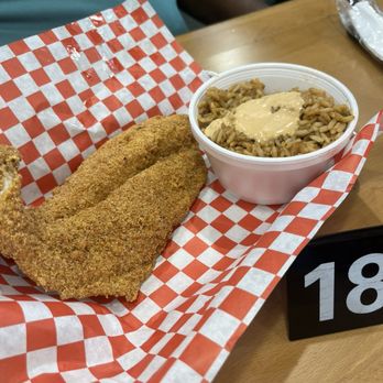 HANK’S - Updated March 2025 - 87 Photos & 102 Reviews - 1228 NE 63rd St ...