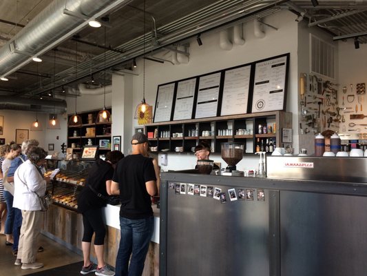 SCENIC ROUTE BAKERY - 257 Photos & 154 Reviews - Bakeries - 350 E ...