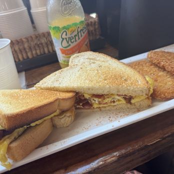 HEAT DA SPOT - Updated July 2024 - 483 Photos & 491 Reviews - 3213 ...