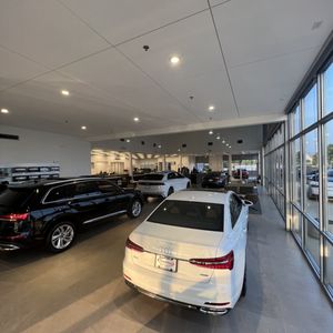 CARMAX - Updated December 2025 - 42 Photos & 158 Reviews - 3320 Odyssey ...