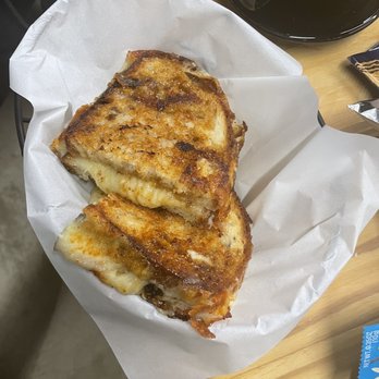 SIMPLE MERCHANT COFFEE - Updated July 2024 - 48 Photos & 42 Reviews ...