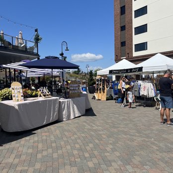 POINT RUSTON FARMERS MARKET - Updated October 2025 - 38 Photos & 15 ...