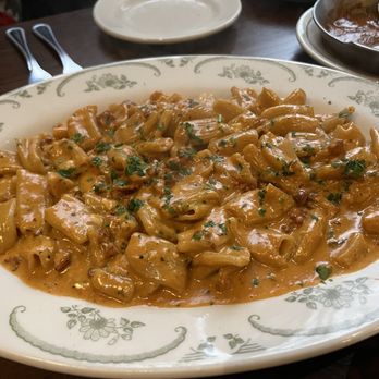 LITTLE MAMA’S - Updated April 2025 - 881 Photos & 639 Reviews - 4521 ...