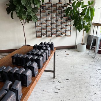 DEVOUT COFFEE - 1989 Photos & 1044 Reviews - 37323 Niles Blvd, Fremont ...