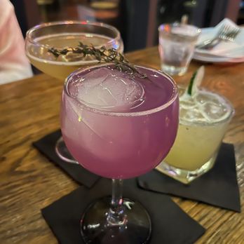 LEAF BAR & LOUNGE - Updated January 2025 - 1384 Photos & 564 Reviews ...