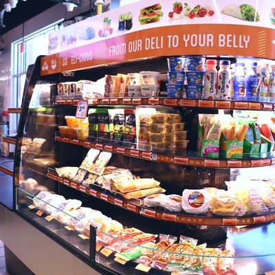 LOOP NEIGHBORHOOD MARKET - Updated November 2025 - 13 Photos - 26721 ...