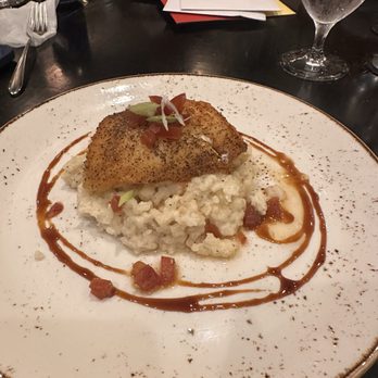 FISH MARKET BAR AND GRILL - Updated December 2025 - 346 Photos & 318 ...
