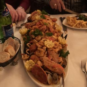 WINDIES RESTAURANT & BAR - 27 Photos & 34 Reviews - Indian - 21606 ...