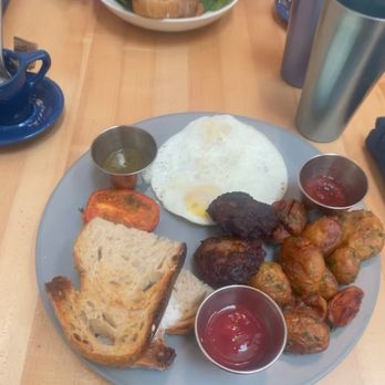 FRONTSIDE CAFE with 377 real customer photos - Updated August 2024 ...