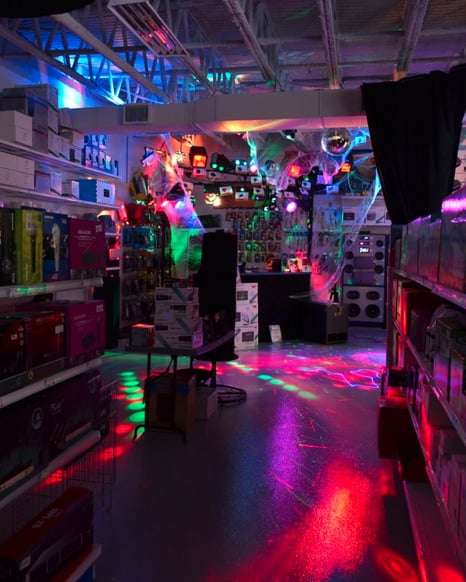 ADDISON ÉLECTRONIQUE - Updated May 2024 - 10 Photos - 1025 Boulevard ...