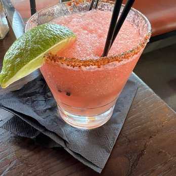 HOMSHUK MEXICAN KITCHEN & BAR Apple Valley, MN - Updated November 2024 ...