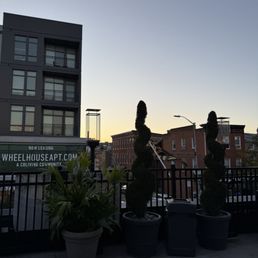 WATERSHED - Updated January 2026 - 583 Photos & 244 Reviews - 1065 S ...