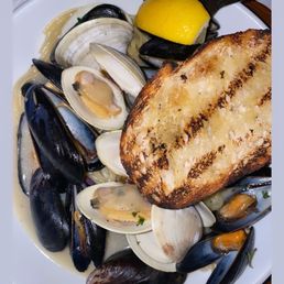 THE RYE GRILL & BAR - Updated December 2025 - 151 Photos & 298 Reviews ...