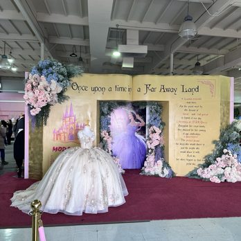 MODA 2000 - Updated August 2025 - 389 Photos & 222 Reviews - 845 N ...