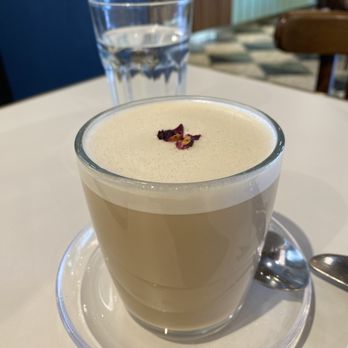 CAFE LANDWER- FRONT - Updated January 2026 - 107 Photos & 47 Reviews ...