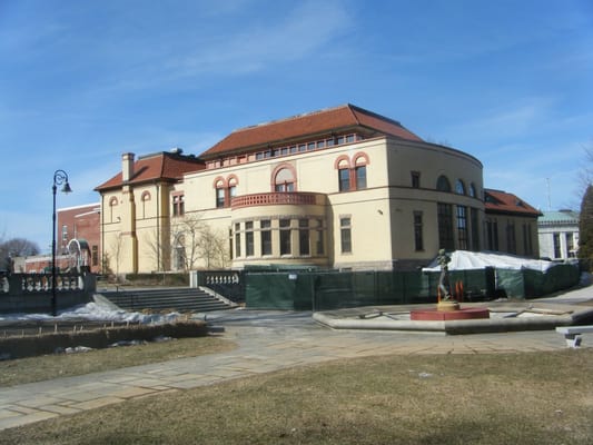 WESTERLY LIBRARY - Updated October 2025 - 32 Photos - 44 Broad St ...