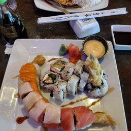 SUSHI BLUES CAFE - Updated December 2025 - 320 Photos & 585 Reviews ...