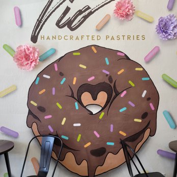 VIO HANDCRAFTED PASTRIES - Updated August 2024 - 260 Photos & 108 ...