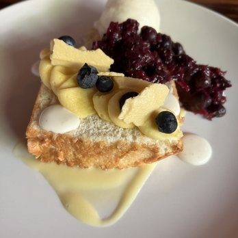 PLUCKEMIN INN - Updated May 2024 - 105 Photos & 79 Reviews - 359 US-202 ...