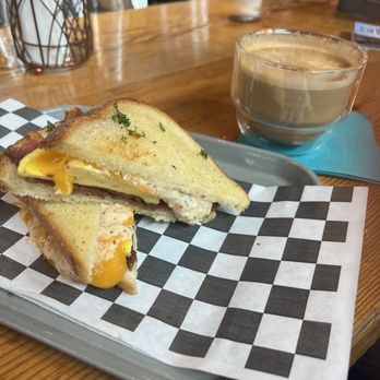 LOCUS - Updated May 2025 - 236 Photos & 109 Reviews - 120 W Holly St ...