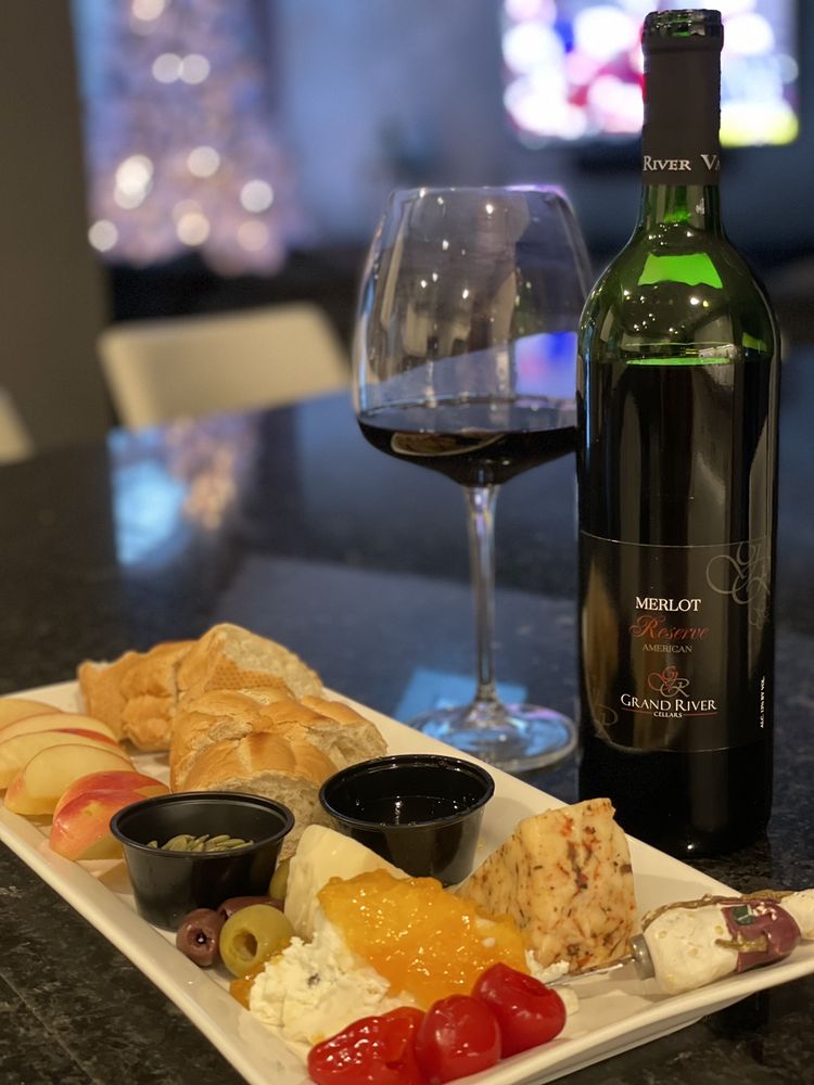 GRAND RIVER CELLARS - 68 Photos & 103 Reviews - 5750 S Madison Rd ...