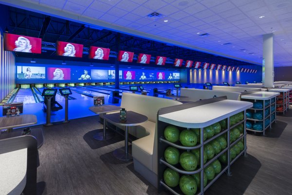 MAIN EVENT ALBUQUERQUE - Updated December 2025 - 227 Photos & 222 ...