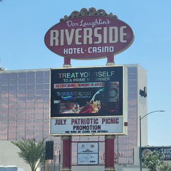 DON LAUGHLIN’S RIVERSIDE RESORT HOTEL & CASINO - 915 Photos & 848 ...