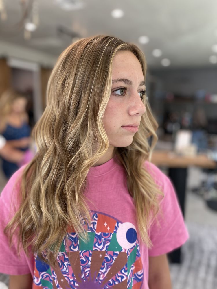 HELLO BEYOUTIFUL HAIR SALON - Updated November 2025 - 12 Photos - 3535 ...