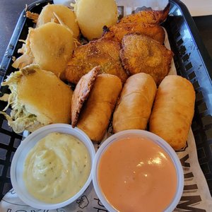 CUMACO AREPA HOUSE - 263 Photos & 117 Reviews - 9642 Allisonville Rd ...