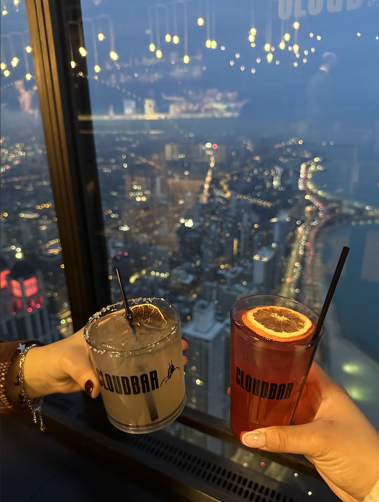 CLOUDBAR - 360 CHICAGO - Updated August 2024 - 98 Photos & 29 Reviews - 875 N Michigan Ave ...