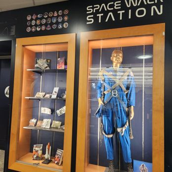 JAMES S. THALMAN LIBRARY - Updated December 2025 - 102 Photos & 110 ...