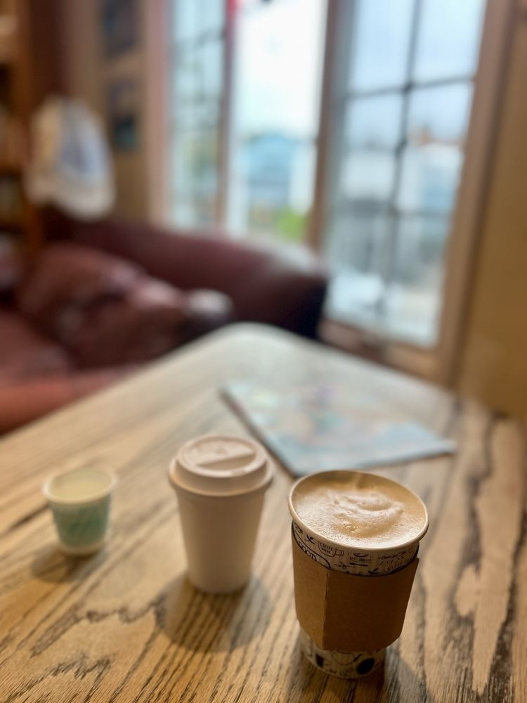 MR TOOTS COFFEEHOUSE - Updated September 2025 - 486 Photos & 478 ...