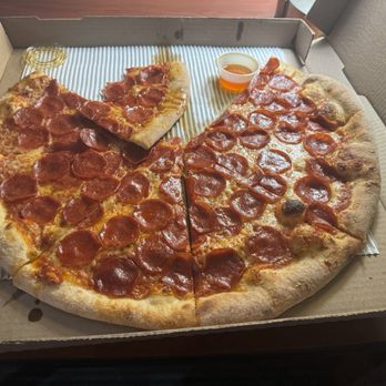 LITTLE OVEN PIZZA - Updated March 2025 - 247 Photos & 510 Reviews - 433 ...