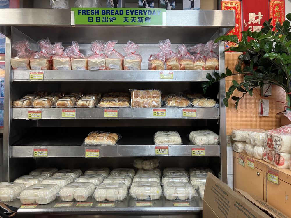 M & W BAKERY - Updated April 2025 - 67 Photos & 30 Reviews - 25 E ...