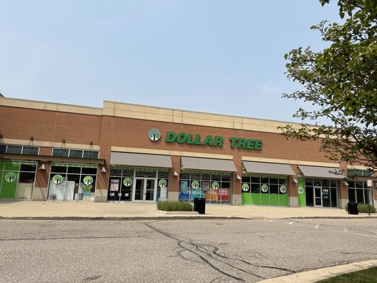 DOLLAR TREE - Updated October 2025 - 2700 S Adams Rd, Rochester Hills ...